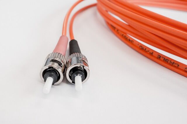 Application of Silica in Optical Fibers - HanLink Polyester